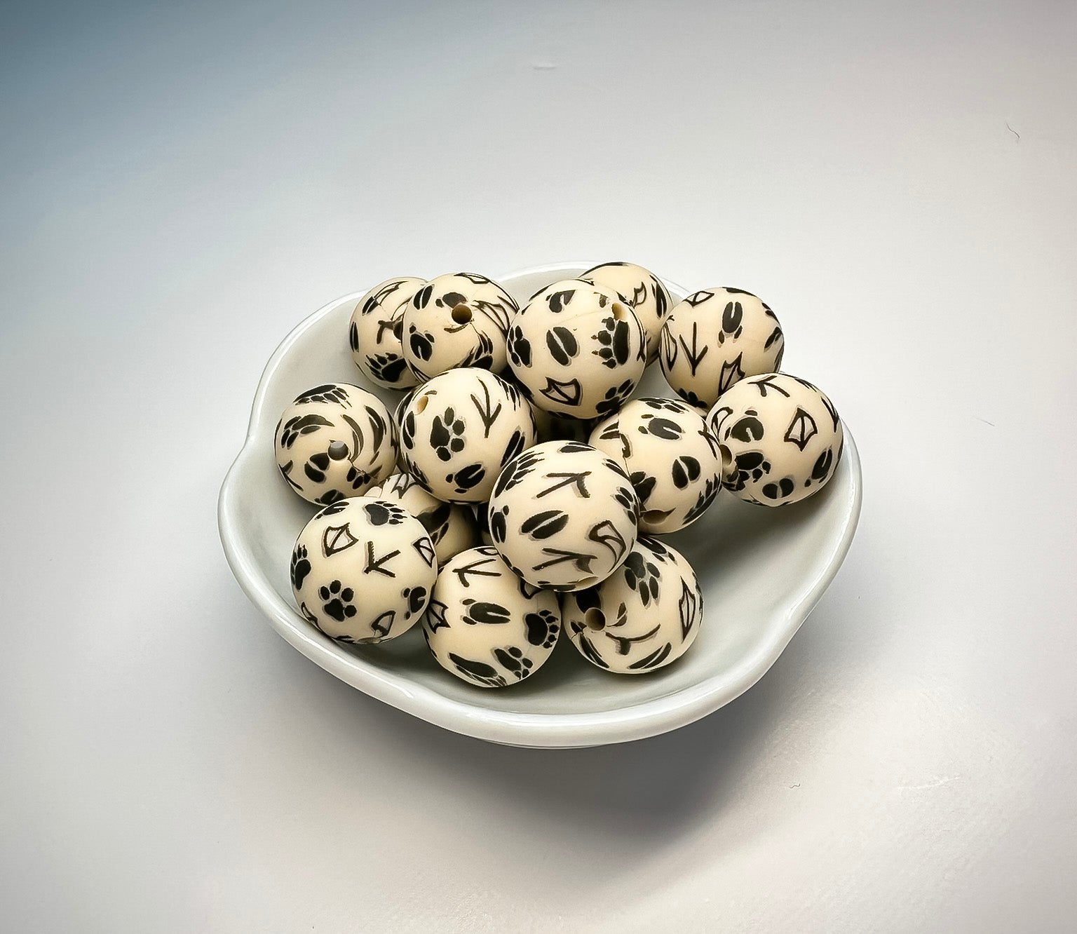 Silicone Bead 15mm - Many Feet – Cree Craft